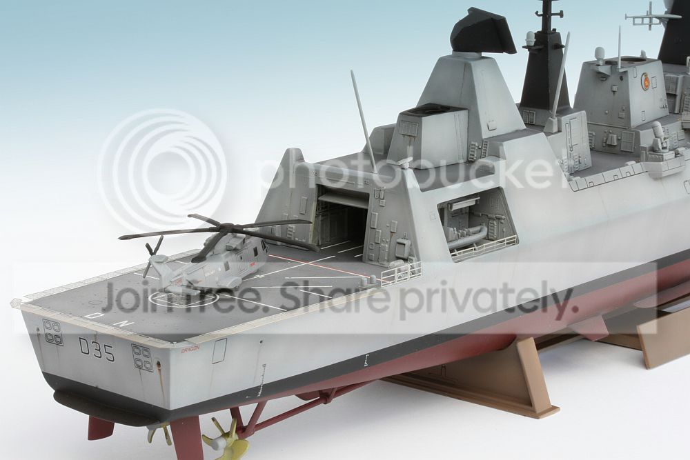HMS "Dragon" Airfix 1/350 - Ready for Inspection - Maritime ...