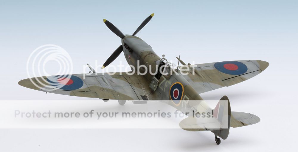 Supermarine Spitfie Mk.IXc Eduard Profipack 1/48 - Ready for Inspection ...